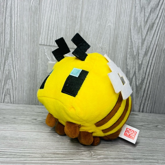 Minecraft | Toys | Minecraft Mojang Bee Plush Stuffed Toy Doll 4x7 22 ...